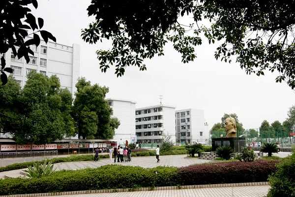 Pingxiang University - ISAC Teach in China