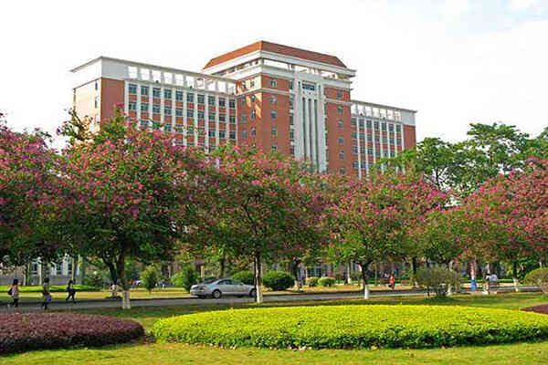 South China Normal University | ISAC Teach in China