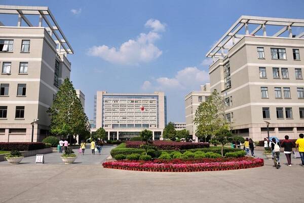 Zhejiang Shuren University - ISAC Teach in China | TEFL Jobs