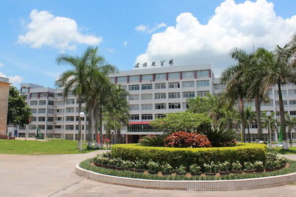 Luoding Polytechnic - Higher Ed Jobs