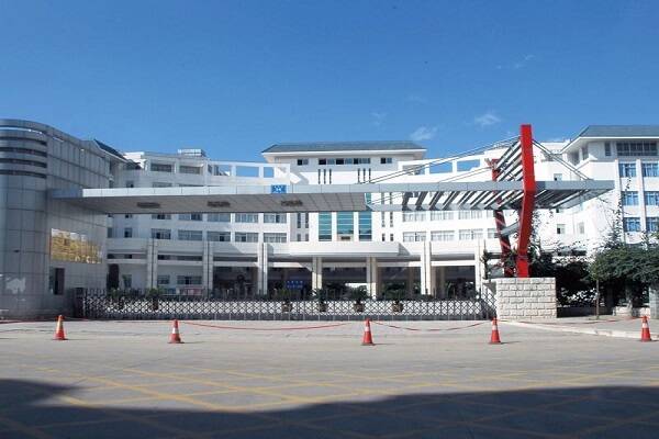 High School Affiliated to Yunnan Normal University - ISAC Teach Jobs